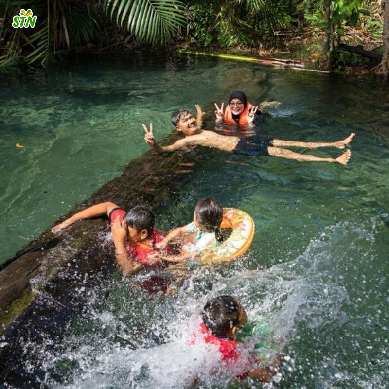 ทัวร์ พายเรือคายัค กระบี่ คลองหรูด/คลองน้ำใส - โปรโมชั่น 800 บาท ทัวร์ ...